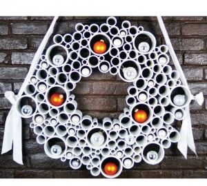 12 quirky DIY Christmas wreaths