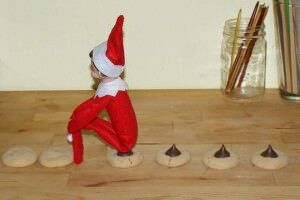 16 (more) hilarious Elf on the Shelf ideas | Mum's Grapevine