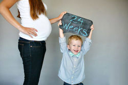 16 creative ways to record your pregnancy memories