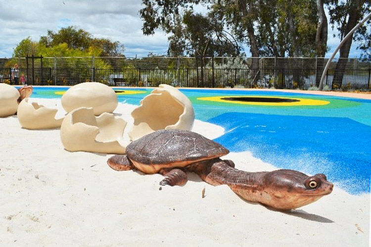 7,000m2 of fun at Bibra Lake Regional Playground