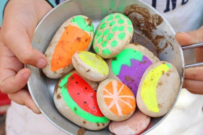 12 ingredients for creating the ultimate mud kitchen