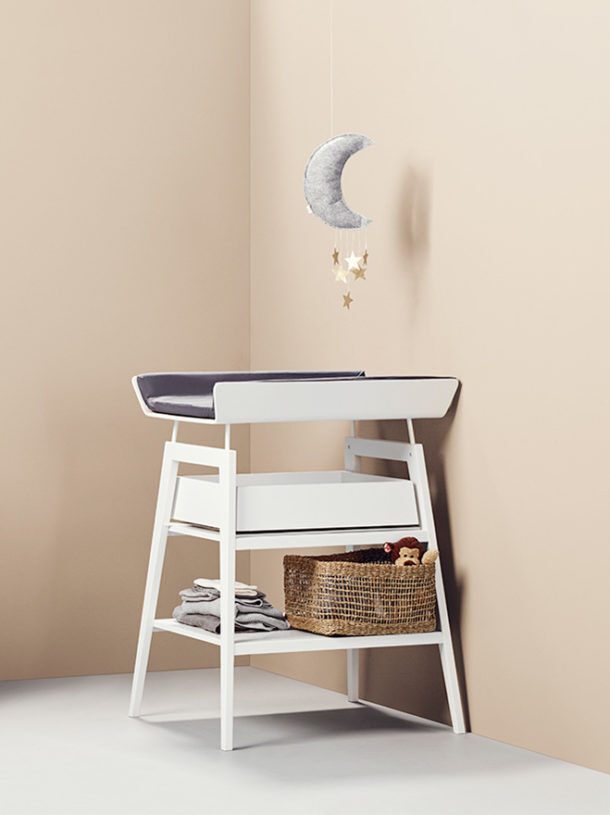 Linea by Leander: The Must-Have Change Table for Mums