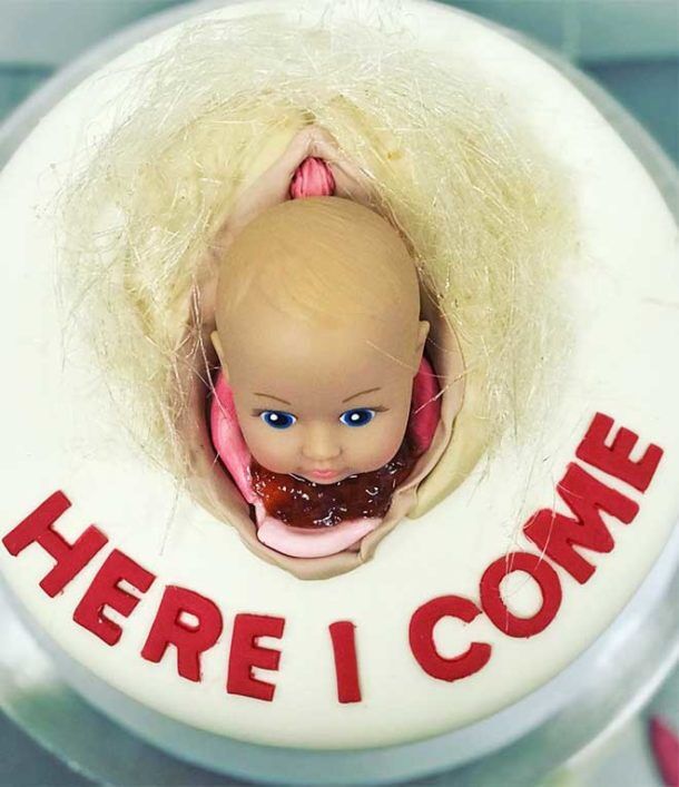 The world's worst 30 birthing cakes | Mum's Grapevine