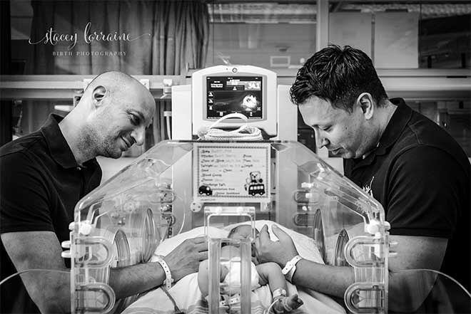 Breathtaking birth photos featuring LGBTQ parents