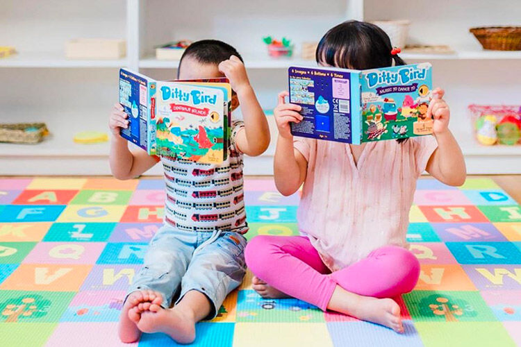 Ditty Bird Review: Award winning musical board books