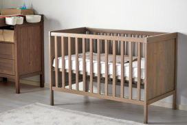 9 Convertible Cots Mums Recommend
