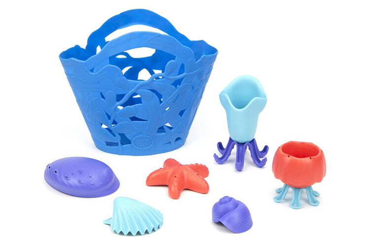 17 Pool & Beach Toys Mums Recommend