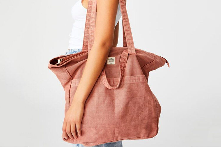 21 best beach bags for summer 2021 | Mum's Grapevine