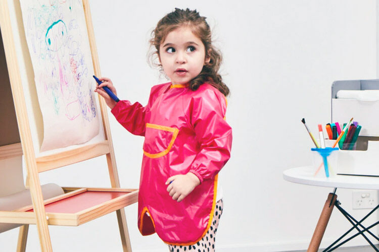 9 Kids' Art Smocks Mums Recommend