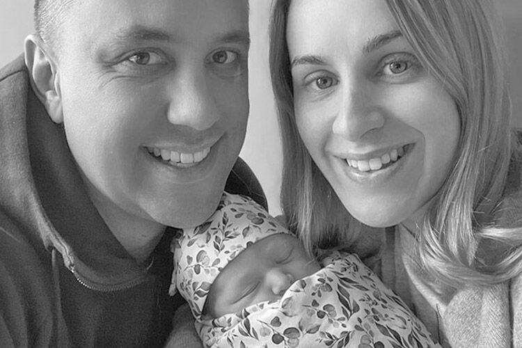 Julie Loving's Instagram, Twitter & Facebook on IDCrawl