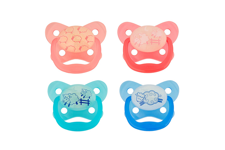 16 Newborn Dummies Mums Recommend