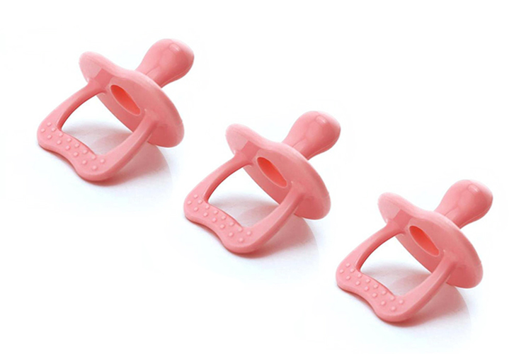 16 Newborn Dummies Mums Recommend