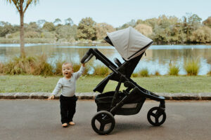 Top 8 prams you can fold with one hand | Mum's Grapevine
