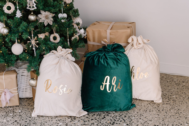 15 Popular Santa Sacks Mums Recommend